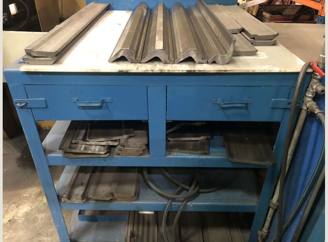 Presse Plieuse COLLY 4000 x 170T (3658) - Presses Plieuses - GMO